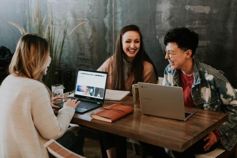 Quels documents sont nécessaires pour changer de statut étudiant à salarié Quels documents sont nécessaires pour changer de statut étudiant à salarié